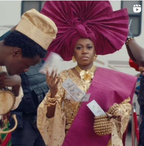 Niniola Drops Off All Eyes On Me Video